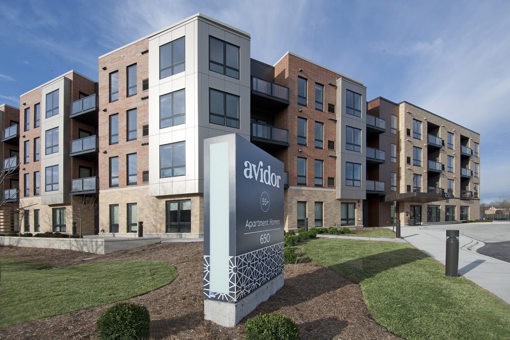 Contact Us | 55+ Communities in Chicago | Avidor Glenview